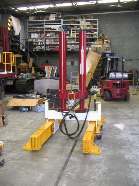 300kN Pushing Frame - Probedrill Geotechnical Investigation